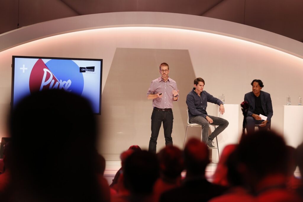 A Very Outbrain Dmexco: The Chats, Partnership, & Orange Shoes